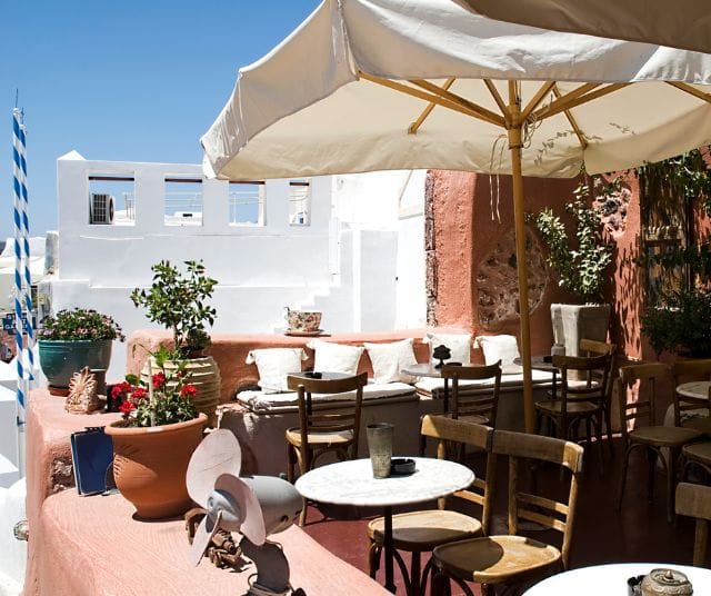 What is the difference Between a Terrace and a Balcony? Structural ...